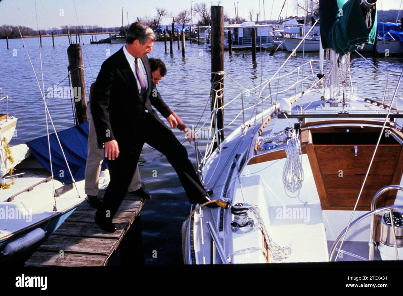 Senator John Danforth in 1987 Photograph by Dennis Brack bb89c Stock ...