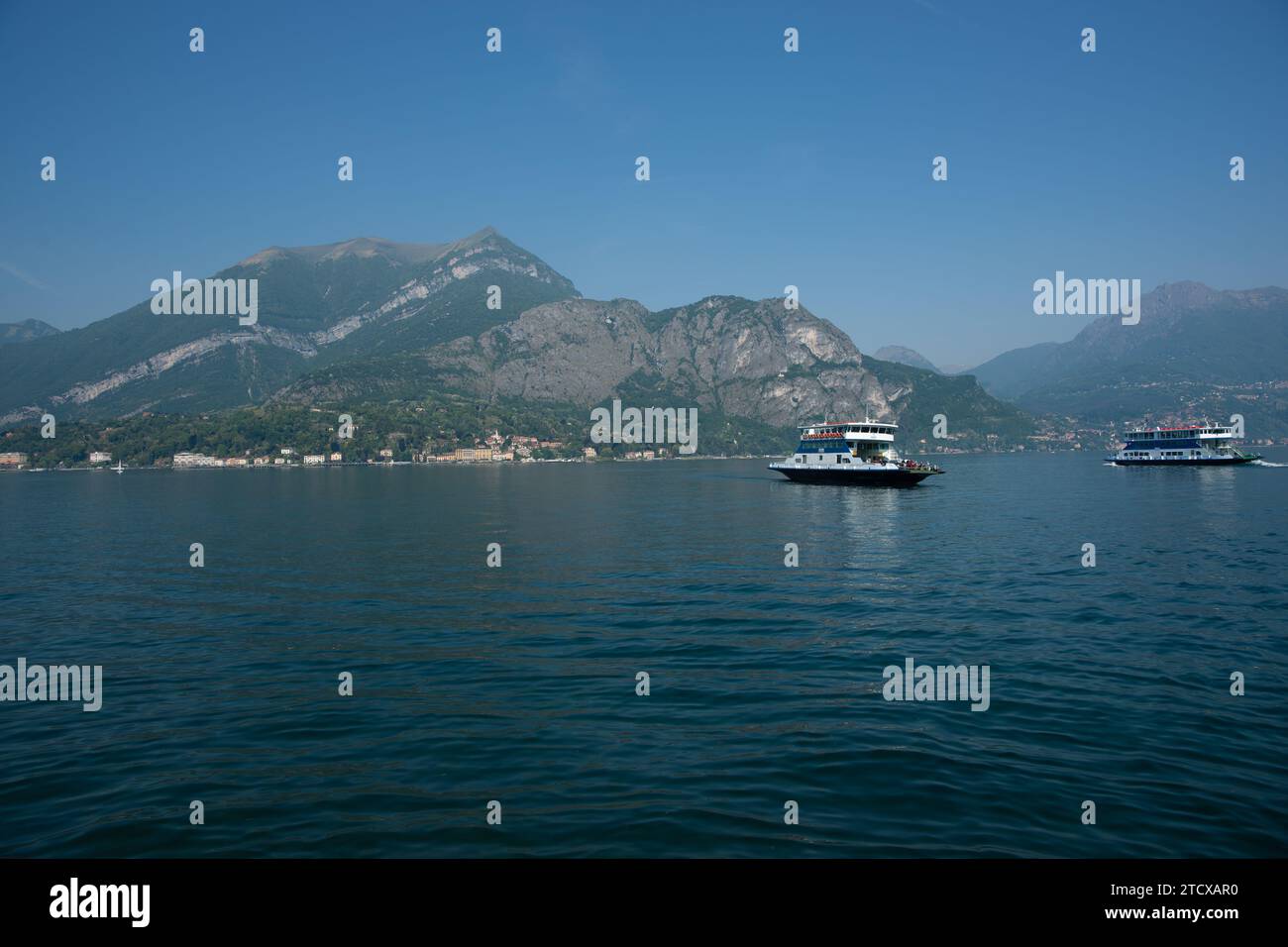 Italy lake como coastal hi-res stock photography and images - Alamy