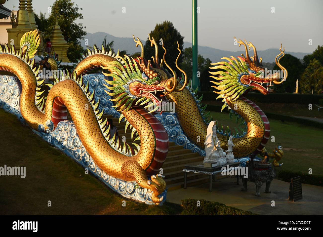 The staircase with dragon and Guan Yin Bodhisattva Statue to Phop Chok ThamaChedi Phra Maha ...