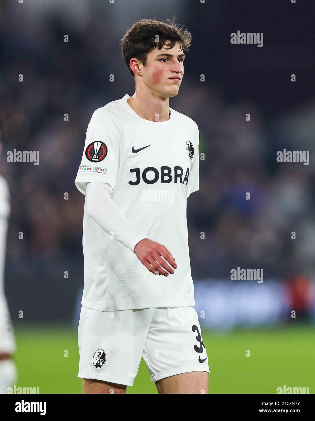London, UK. 14th Dec, 2023. SC Freiburg's Merlin Rohl in action during ...