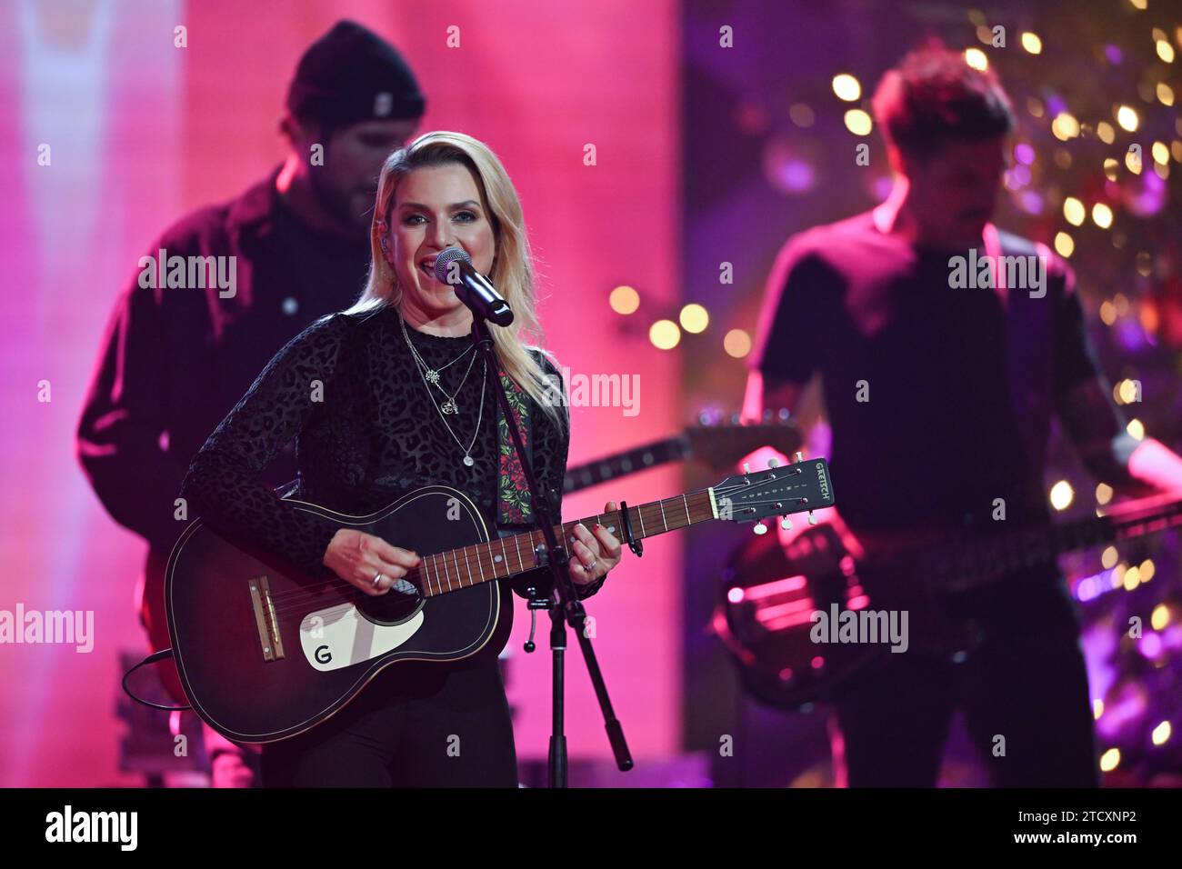 Leipzig, Germany. 14th Dec, 2023. German singer Jeanette Biedermann ...