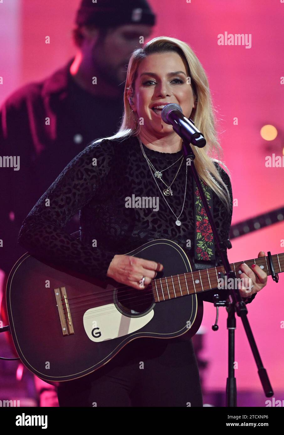 Leipzig, Germany. 14th Dec, 2023. German singer Jeanette Biedermann ...