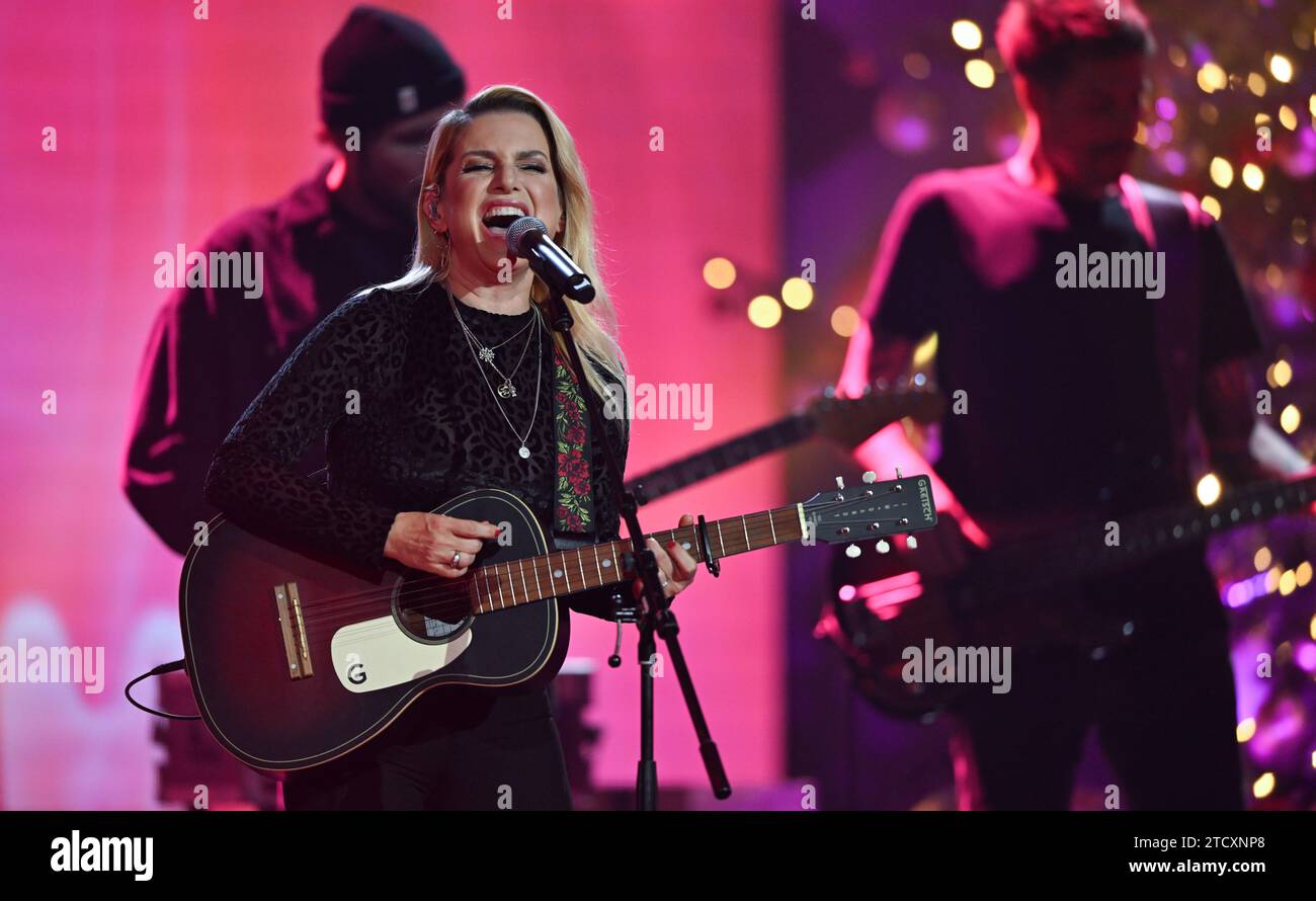Leipzig, Germany. 14th Dec, 2023. German singer Jeanette Biedermann ...