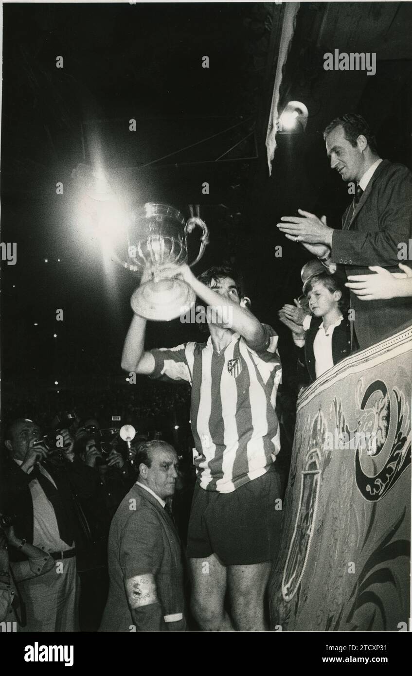 Madrid, 06/26/1976. Final of the Generalissimo Cup, played at the ...