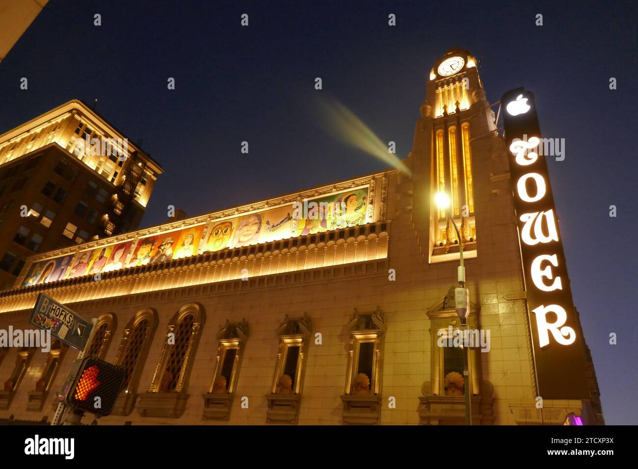 Apple historic tower los angeles hi-res stock photography and images ...