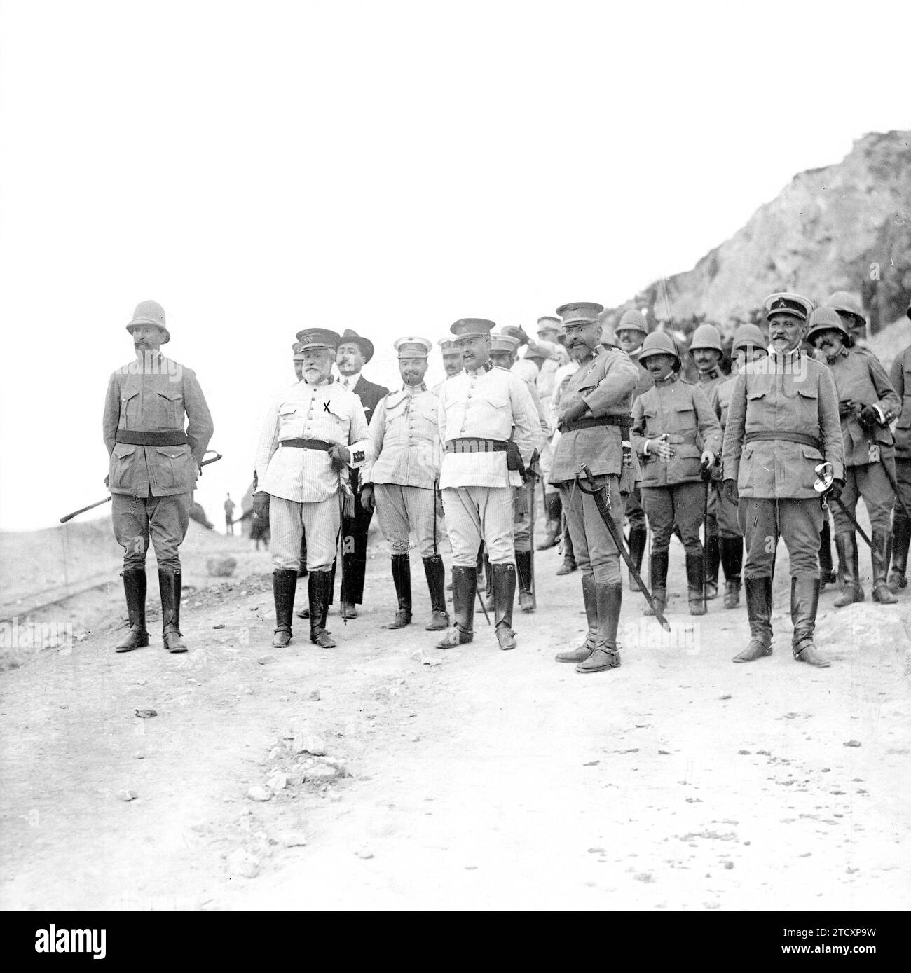 09/30/1913. Burial of a hero in Morocco. General Marina (X), with the ...