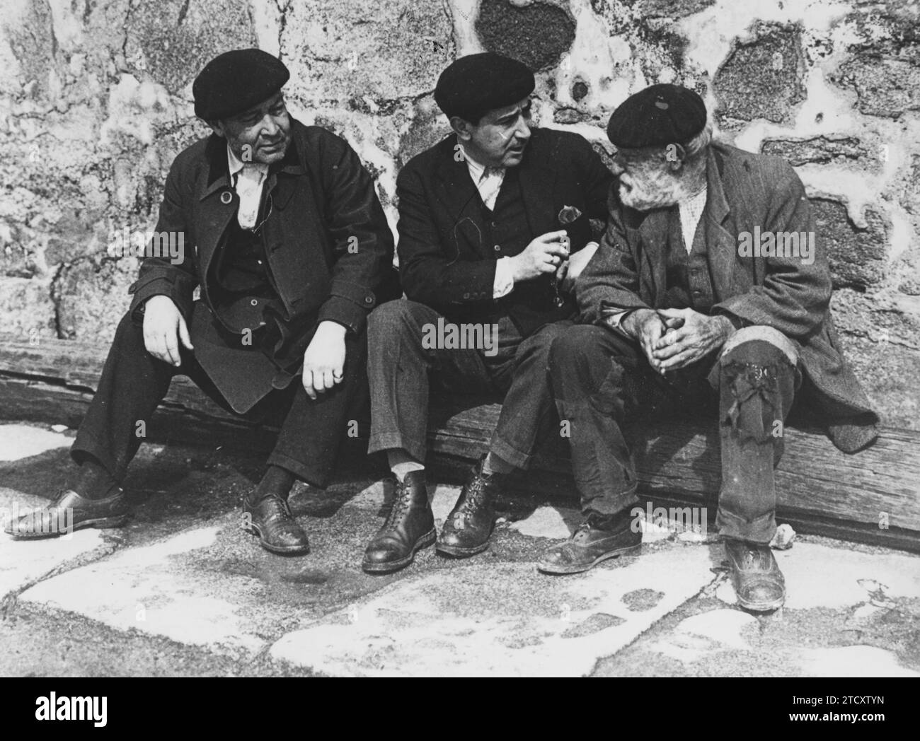 Galicia, 1935 (CA.). Julio Camba in a nice photograph. Credit: Album ...