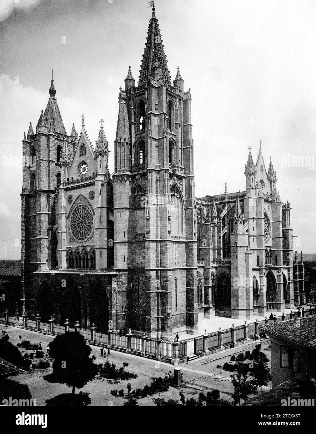 12/31/1930. LEON CATHEDRAL. The Gothic Cathedral of León, following the ...