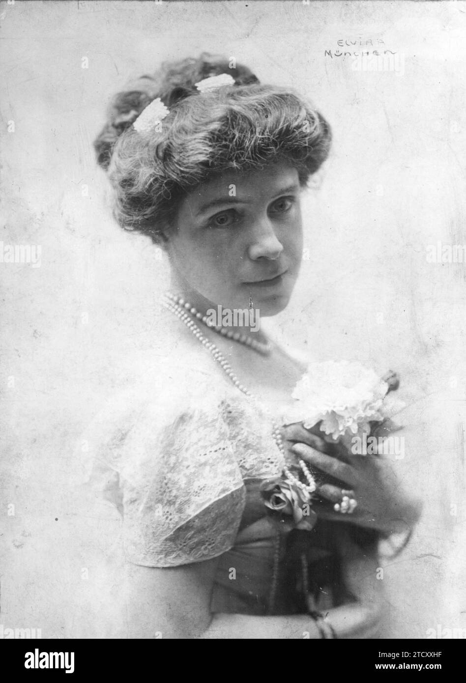 12311889 Portrait Of The Infanta Doña Eulalia De Borbón In Her Youth Credit Album Archivo
