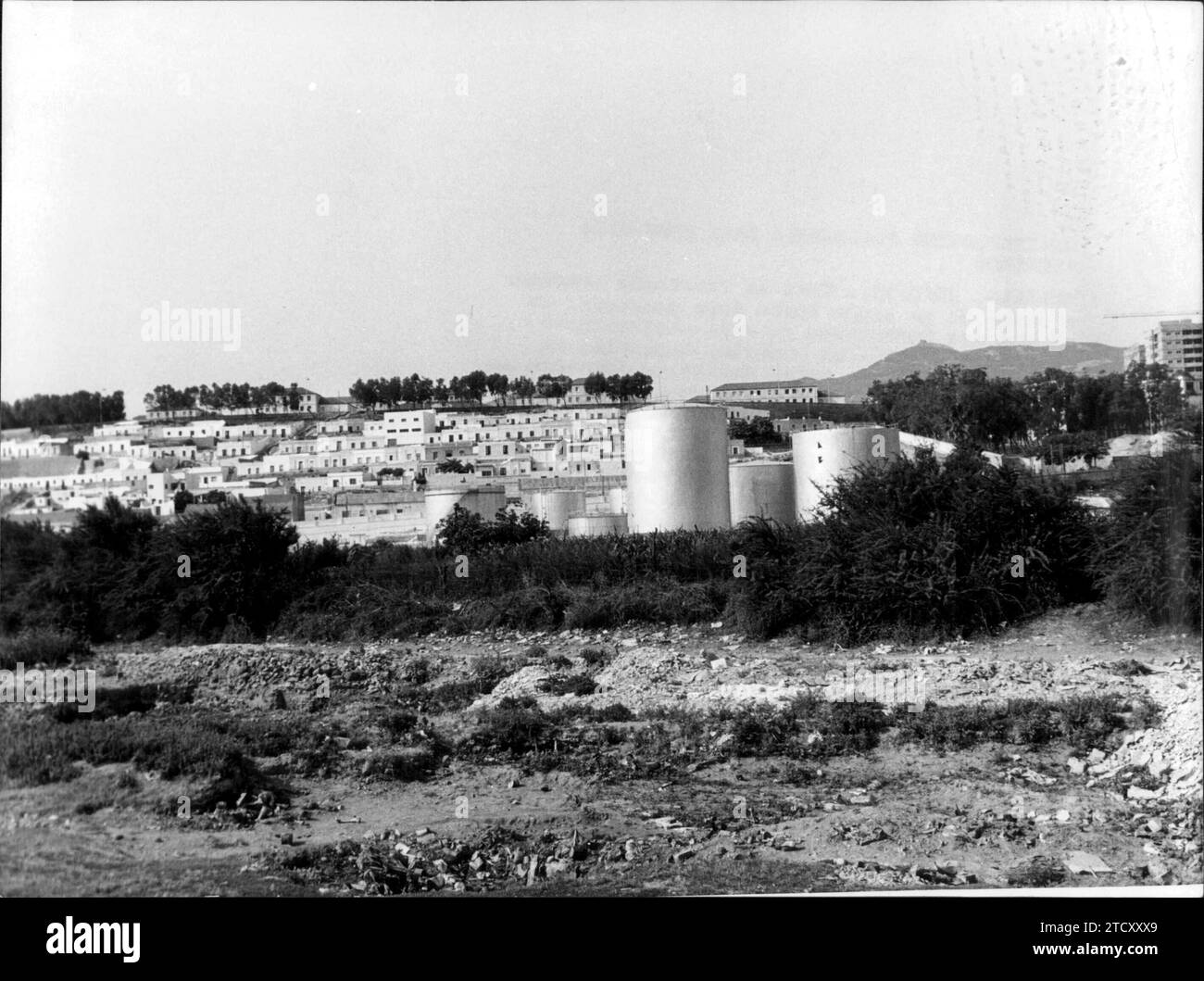 Shell craters hi-res stock photography and images - Alamy