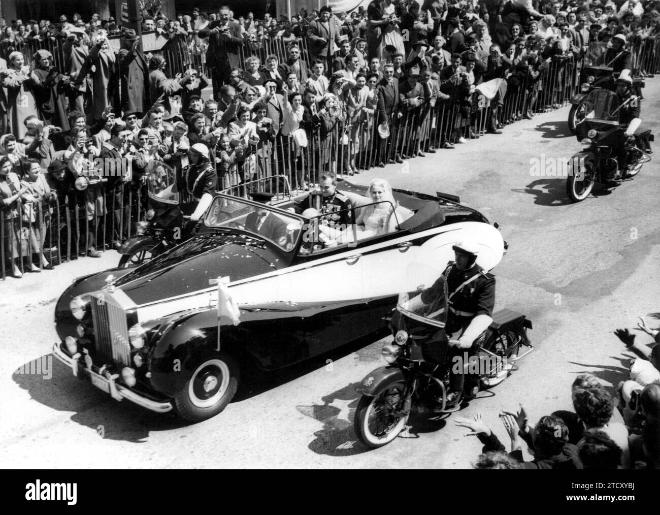 Monaco, 04/19/1956. Wedding between Rainier III of Monaco and Grace ...
