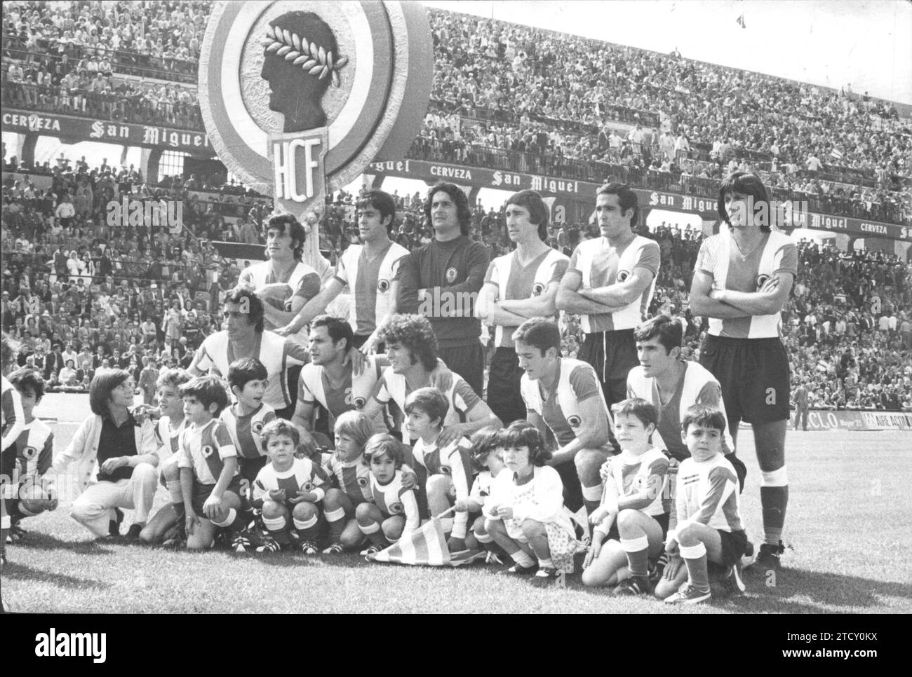 1974 75 season Black and White Stock Photos & Images - Alamy