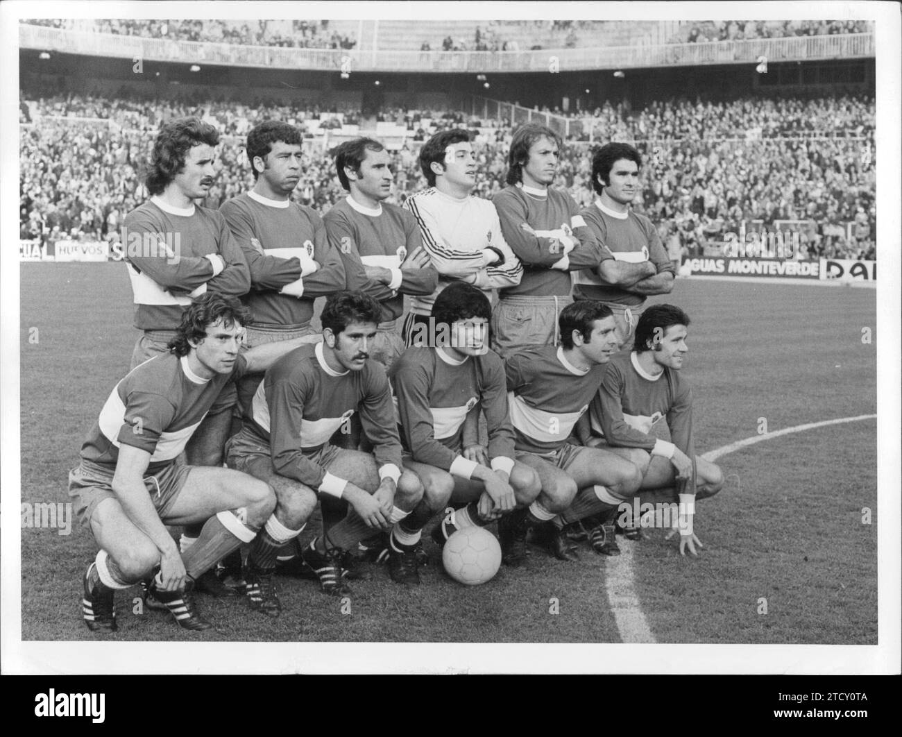 12/08/1975. Elche team when they managed to draw two goals with Real ...