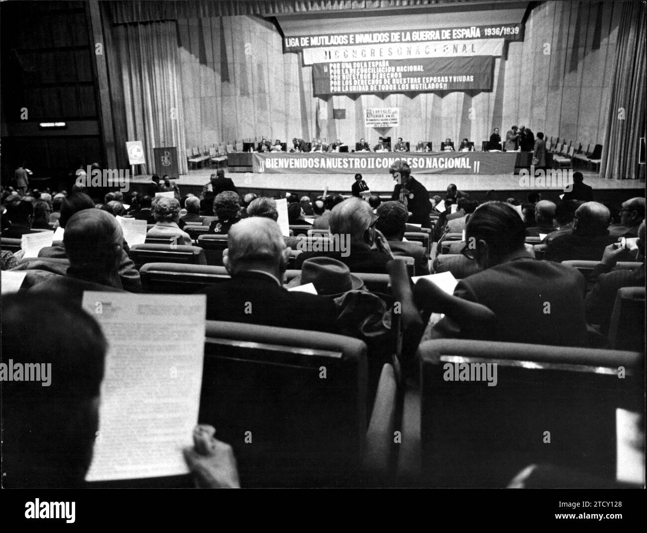04/14/1978. Inauguration of the national congress of the "league of ...