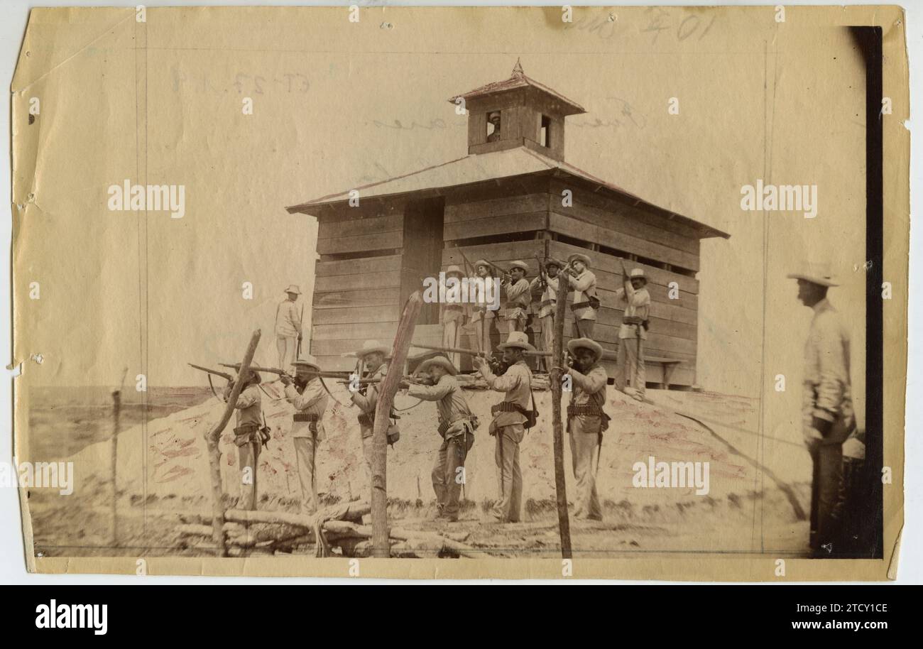 Cuban troops hi-res stock photography and images - Alamy