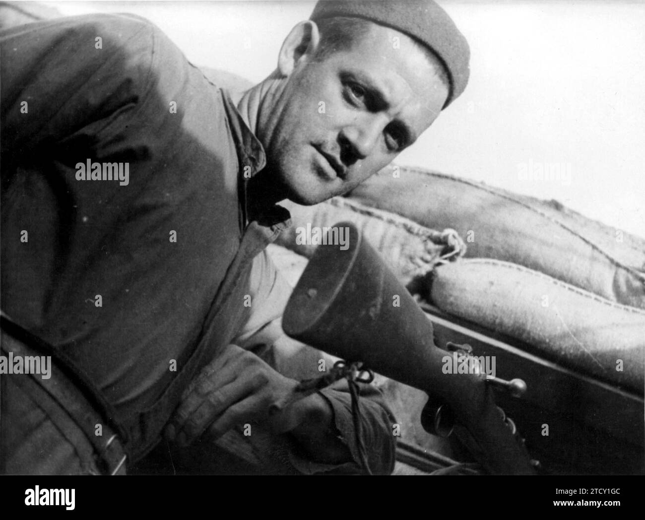 08/31/1936. A soldier standing guard, from his parapet, in the ...