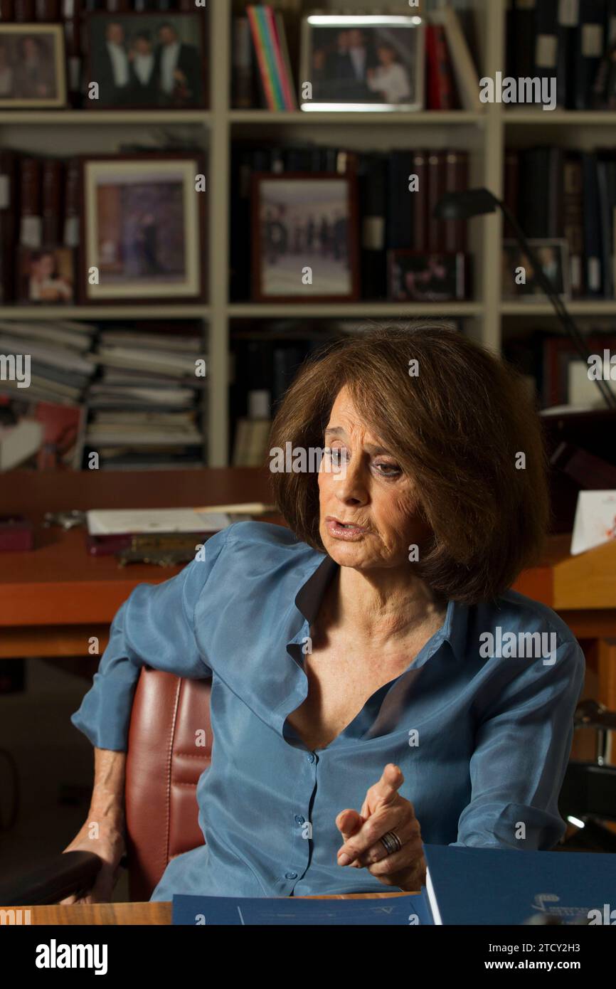 Maria isabel falabella hi-res stock photography and images - Alamy