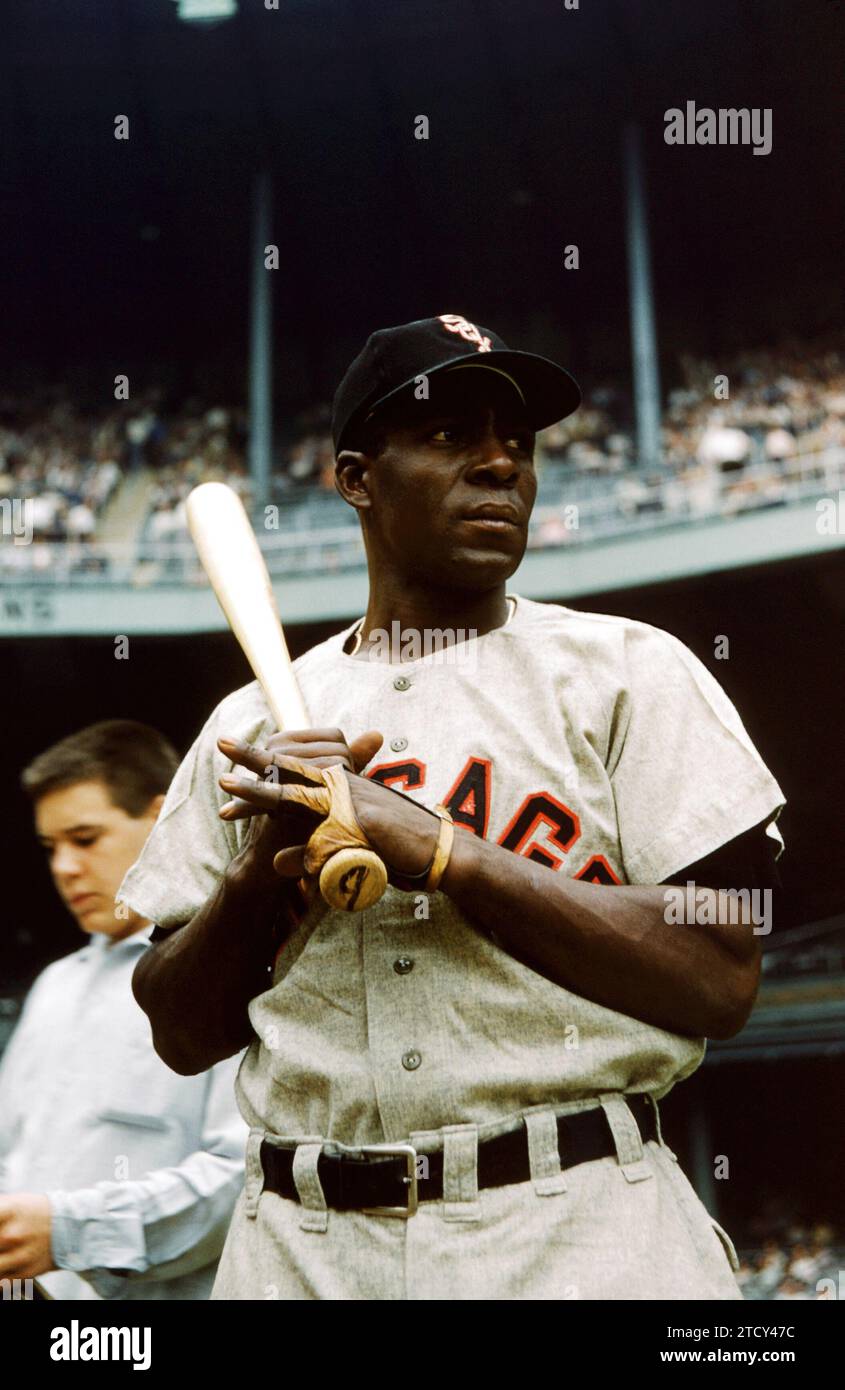 BRONX, NY - JUNE 19: Minnie Minoso #9 of the Chicago White Sox poses ...