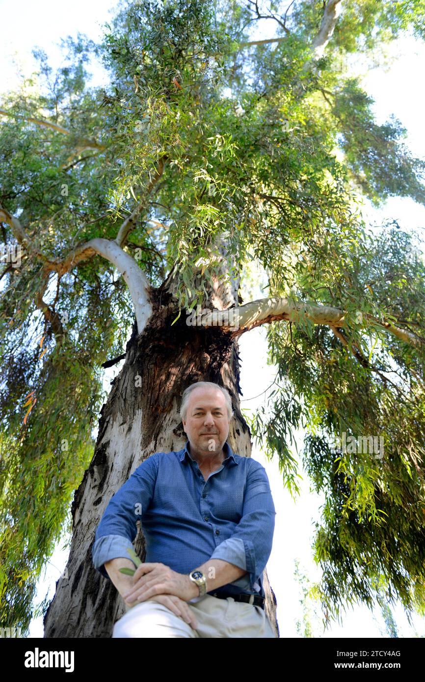 Madrid, 05/28/2015. Interview with Professor Richard Vaughan in Retiro ...