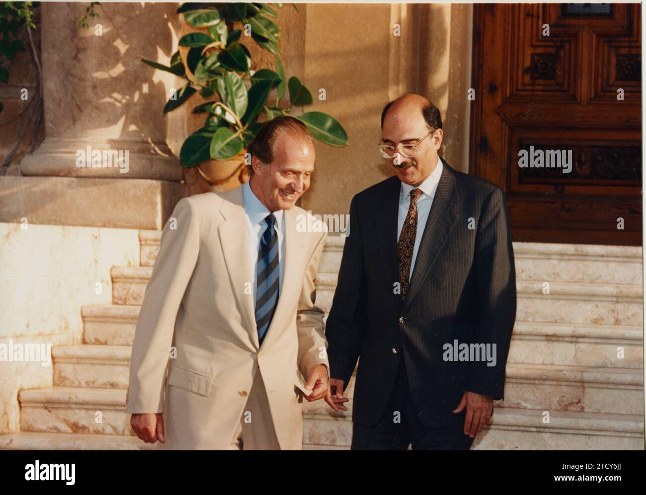 Palma de Mallorca, 08/03/1993. King Juan Carlos I receives Julian ...
