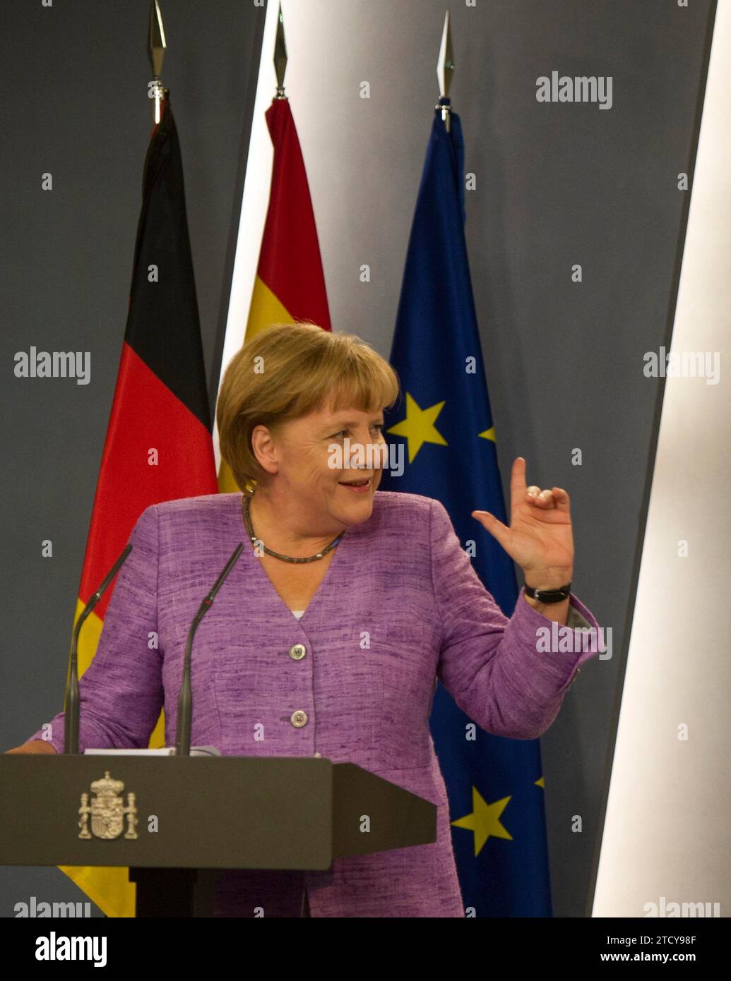 Angela bernardo hi-res stock photography and images - Alamy