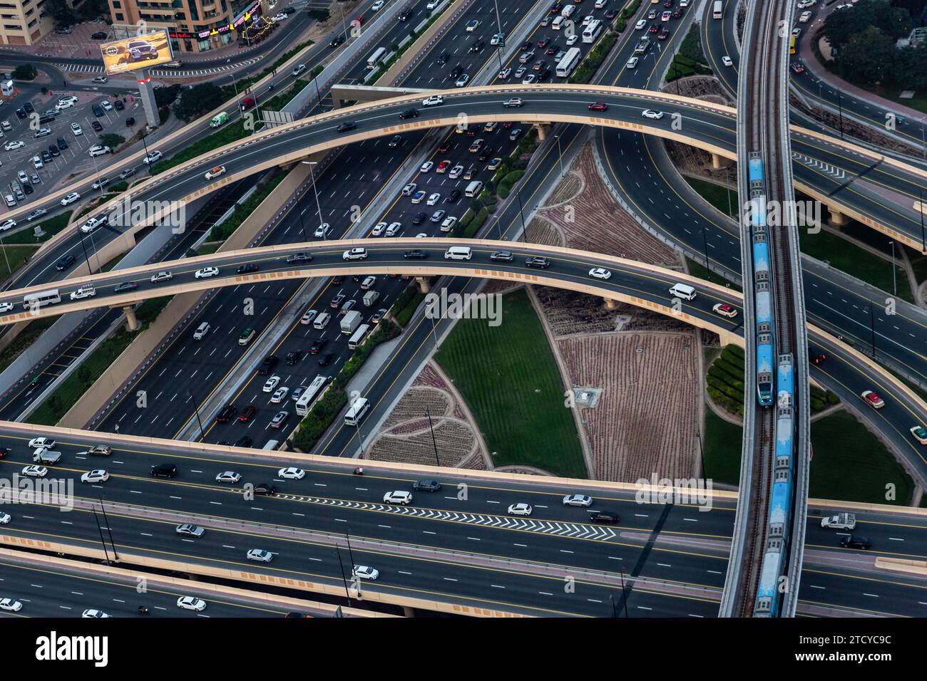 Day traffic on sheikh zayed hi-res stock photography and images - Alamy