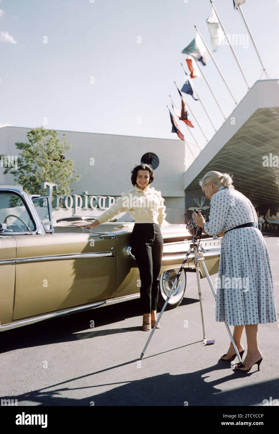 LAS VEGAS, NV - 1958: Actress and model Kitty Dolan poses next to a ...