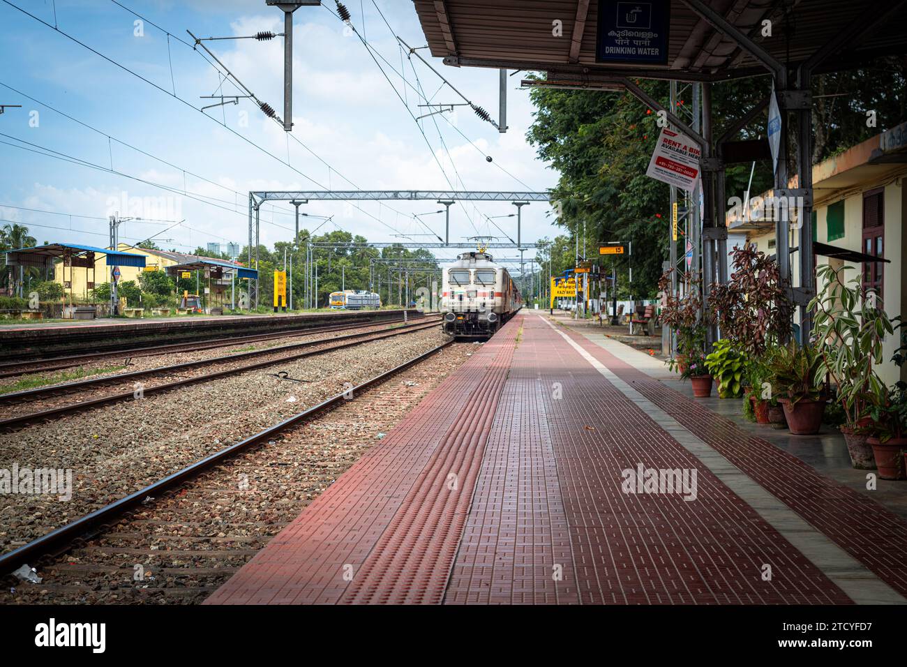 Kazhakutamrailway hi-res stock photography and images - Alamy Kazhakutamrailway hi-res stock photography and images - Alamy