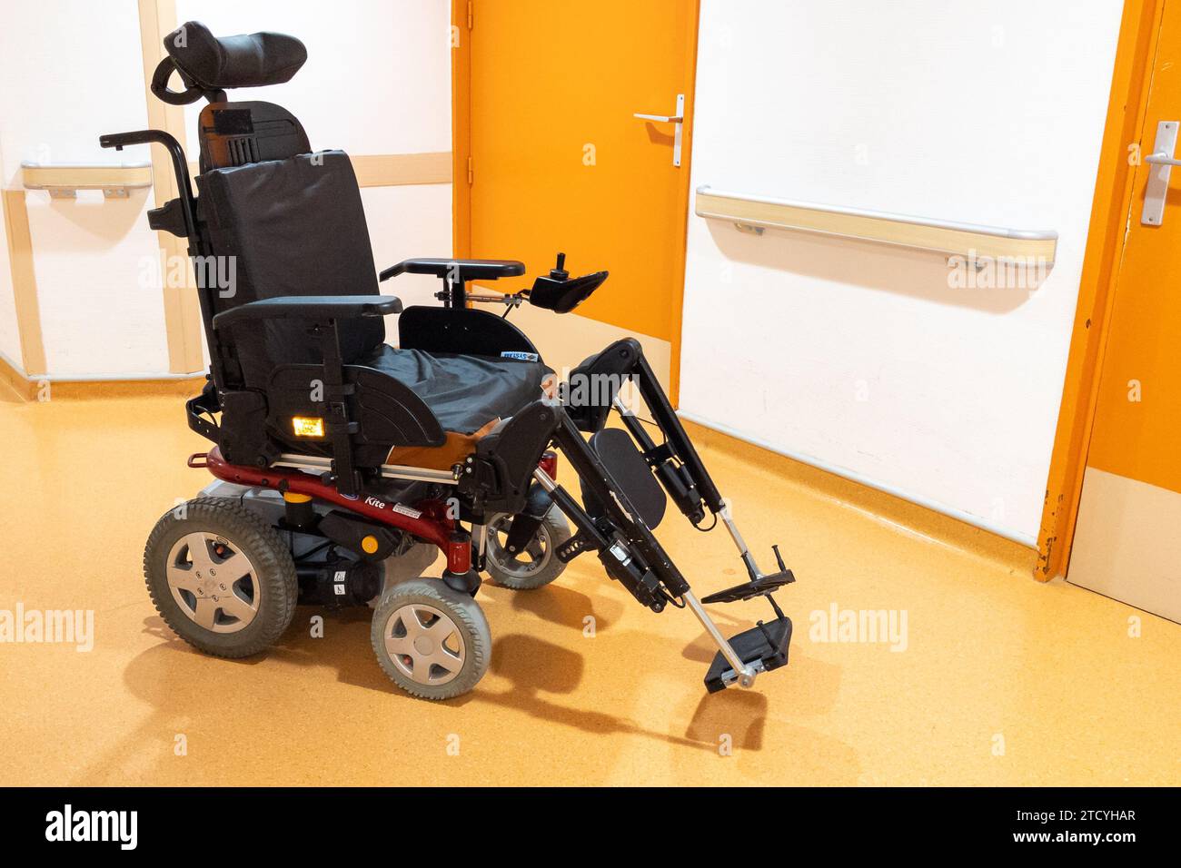 Bordeaux , France - 12 12 2023 : Invacare Kite Plus logo sign and text ...