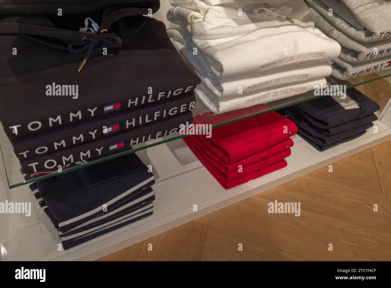 Tommy hilfiger store interior hi-res stock photography and images - Alamy