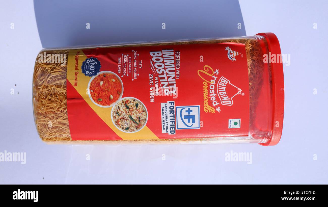 Roasted raw Vermicelli, thin noodles used in Indian and Pakistani ...