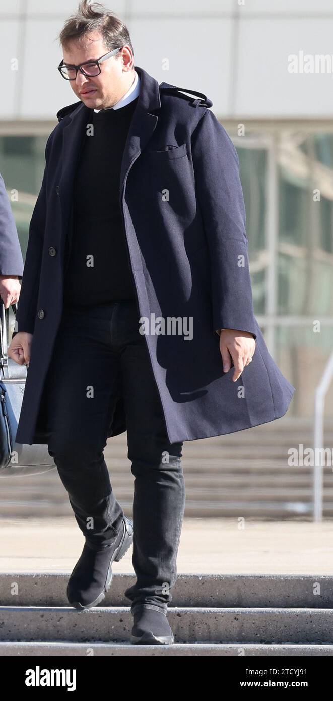 Islip courthouse hi-res stock photography and images - Alamy