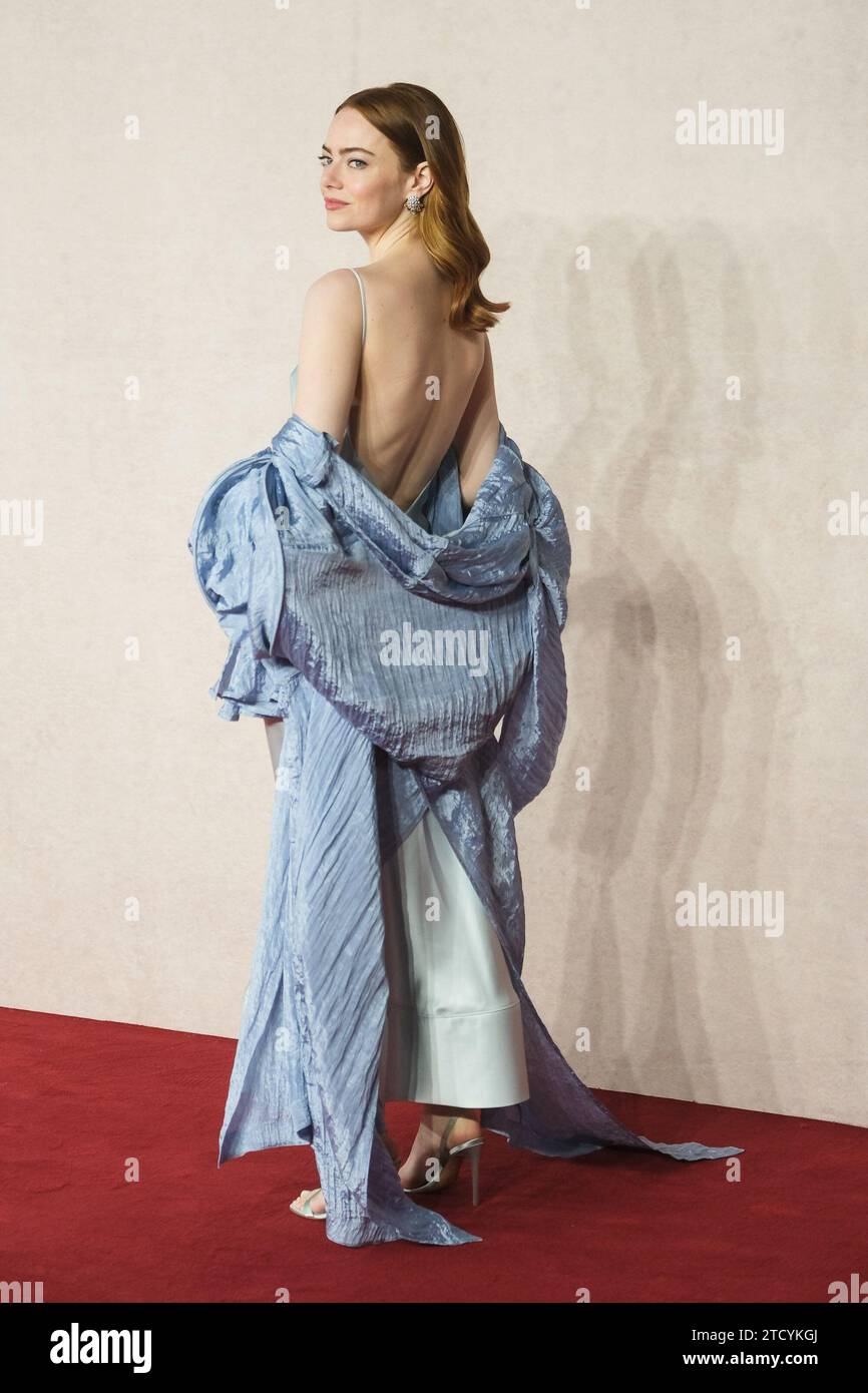 Poor things emma stone hi-res stock photography and images - Alamy