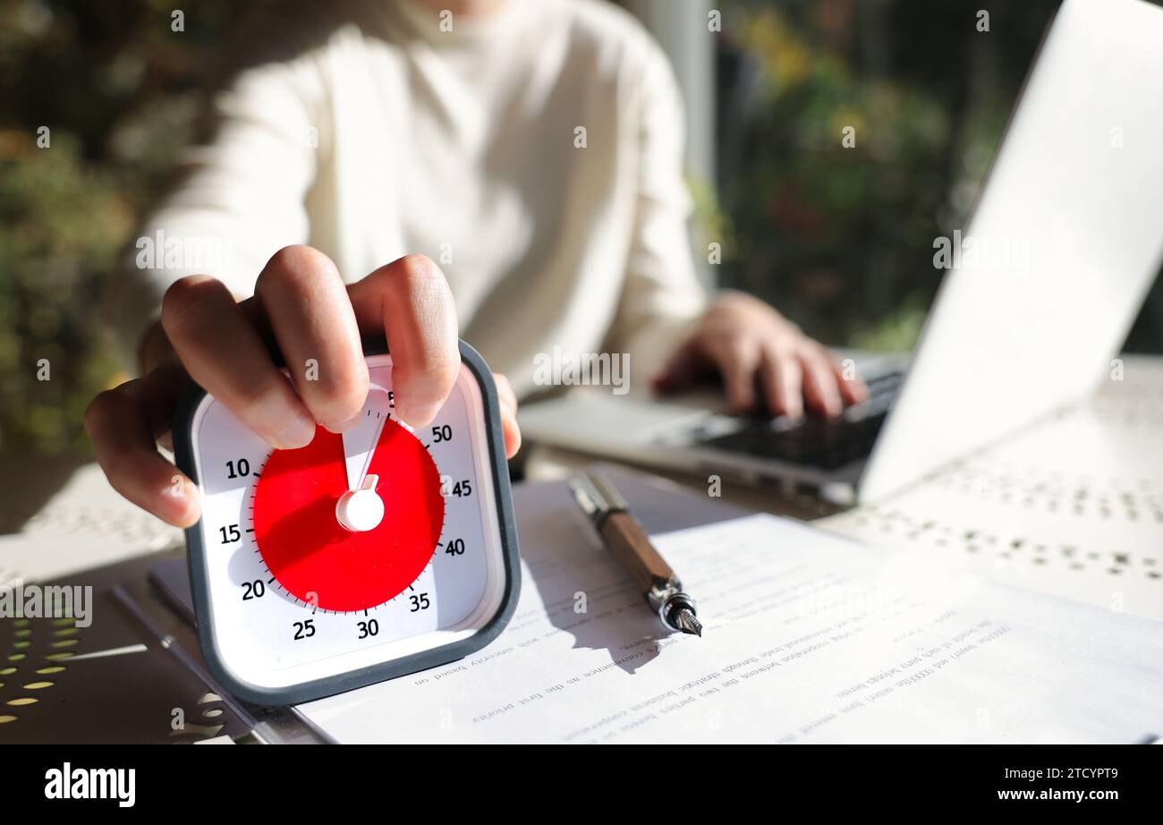 Exam deadline hi-res stock photography and images - Alamy