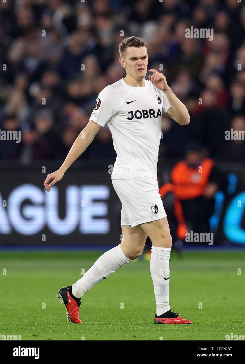 London stadium season 2023 24 hi-res stock photography and images - Alamy