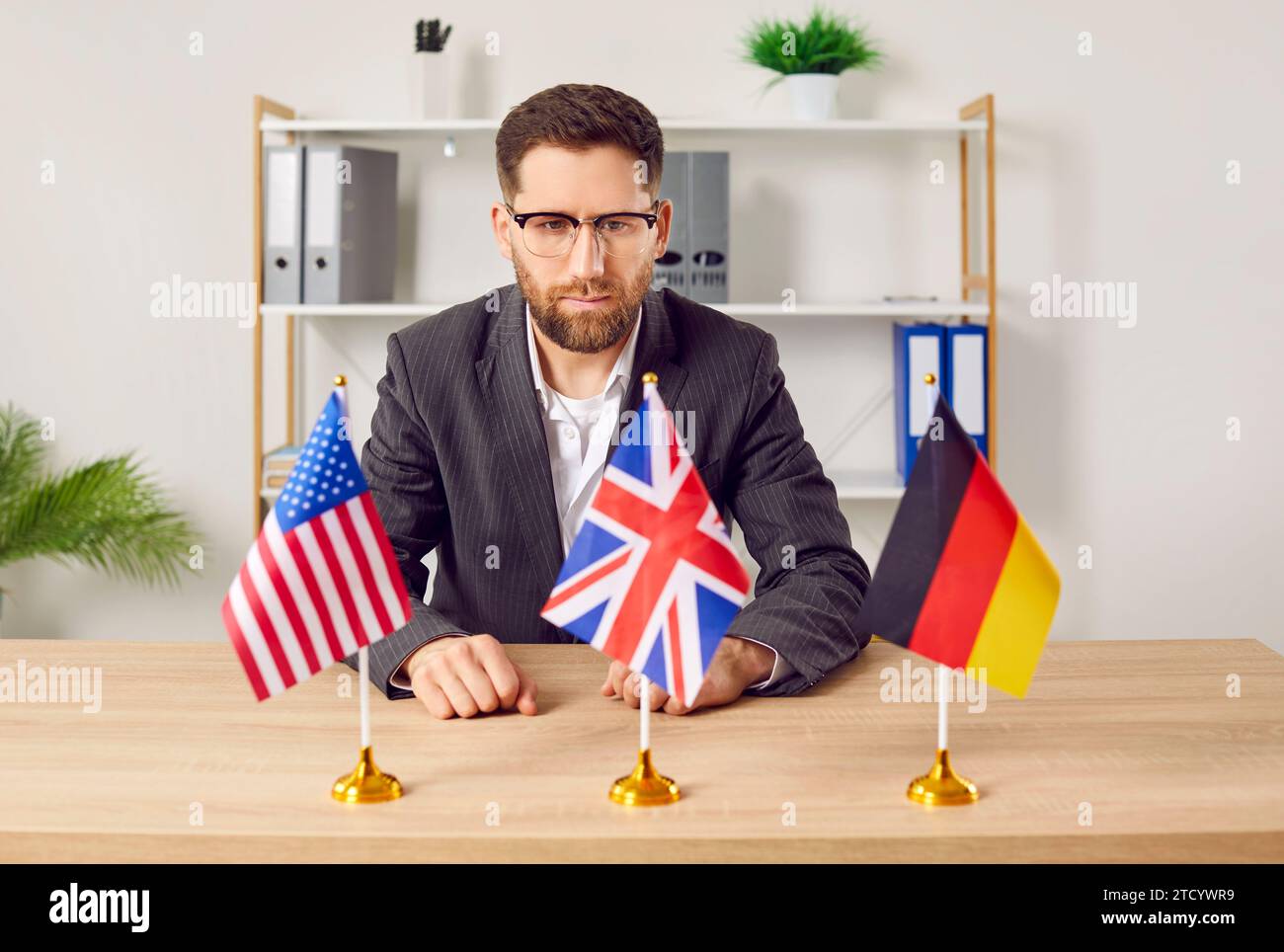Confused british us flag hi-res stock photography and images - Alamy
