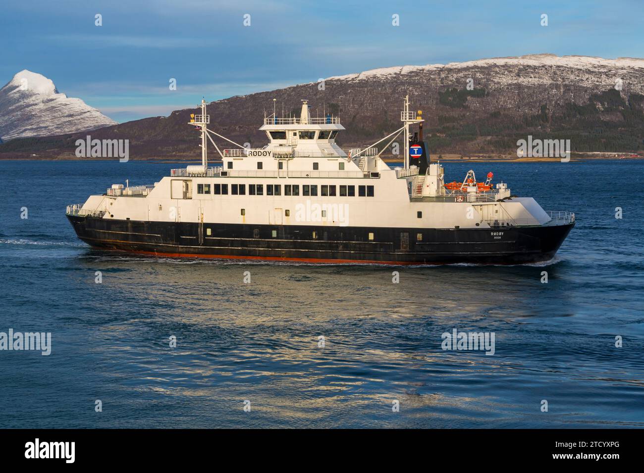 Rodoy ferry hi-res stock photography and images - Alamy
