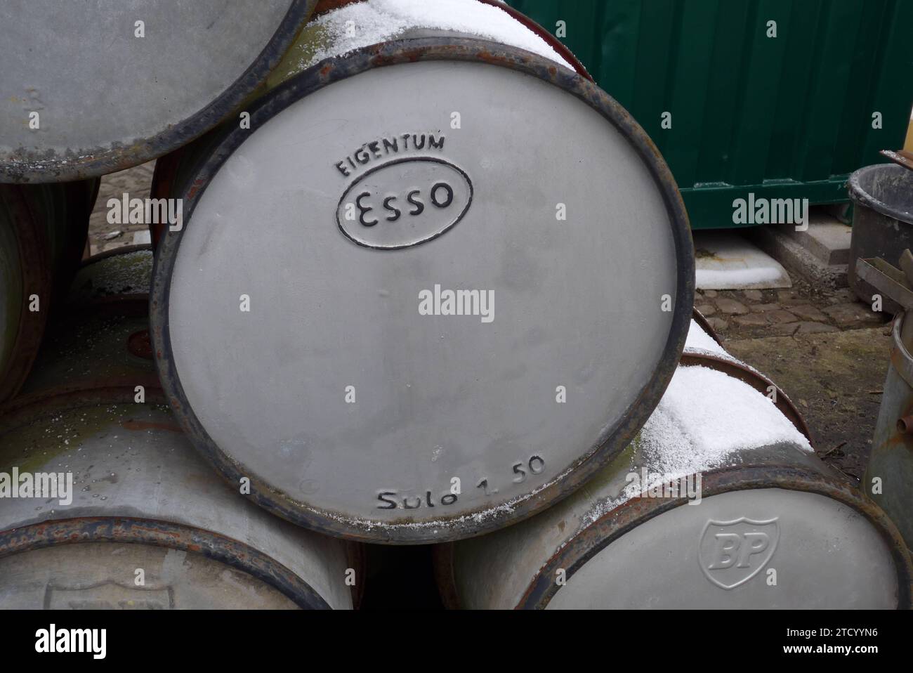 öl und kraftstoff hi-res stock photography and images - Alamy