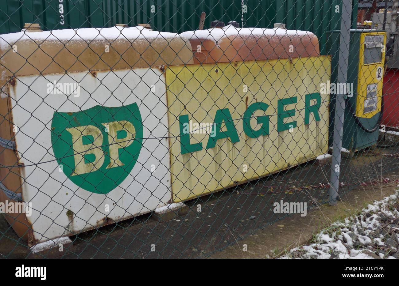 Zapfstation hi-res stock photography and images - Alamy