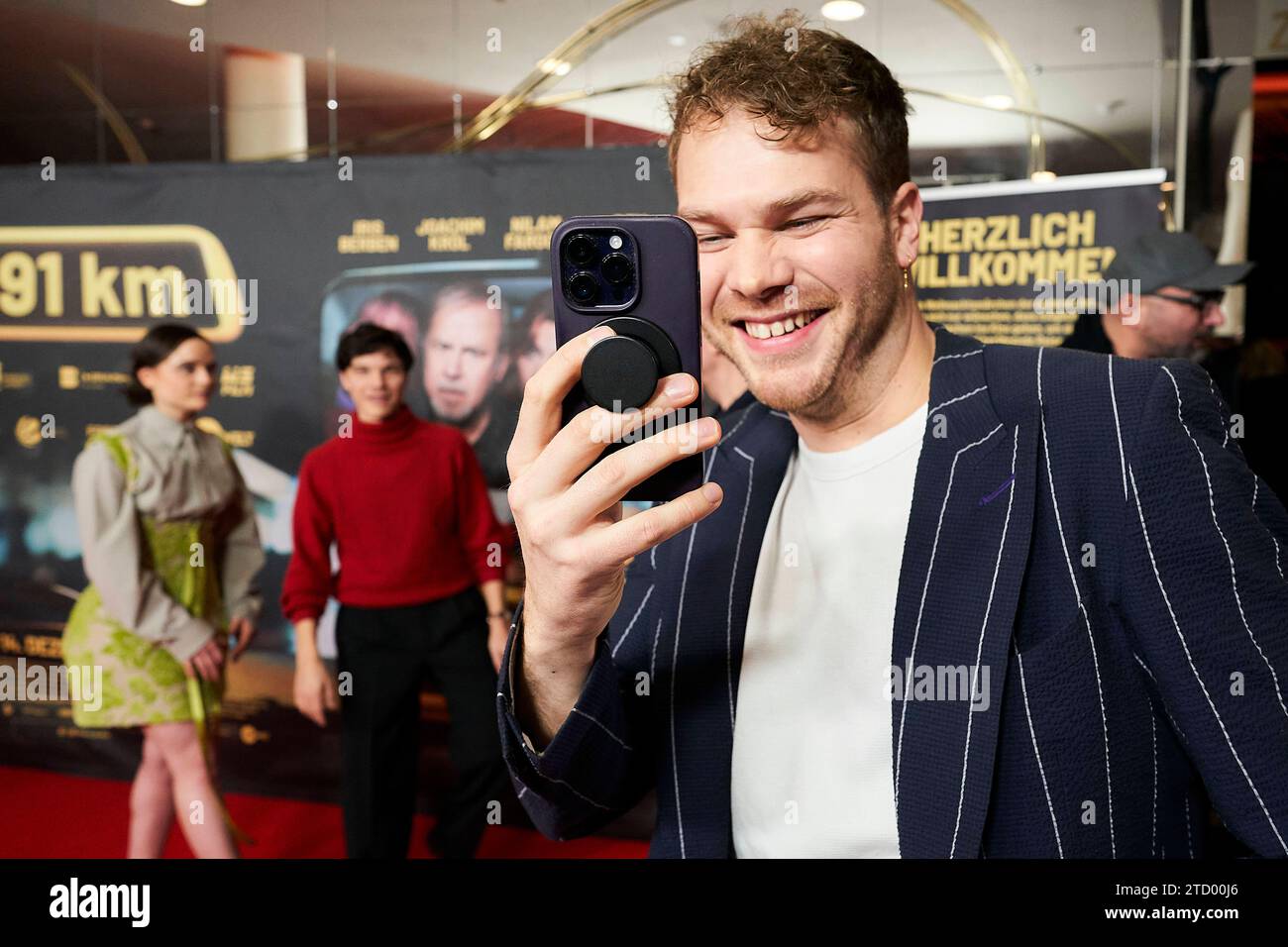 Berlin - Premiere von 791 km im Zoo Palast Ben Muenchow Berlin ...