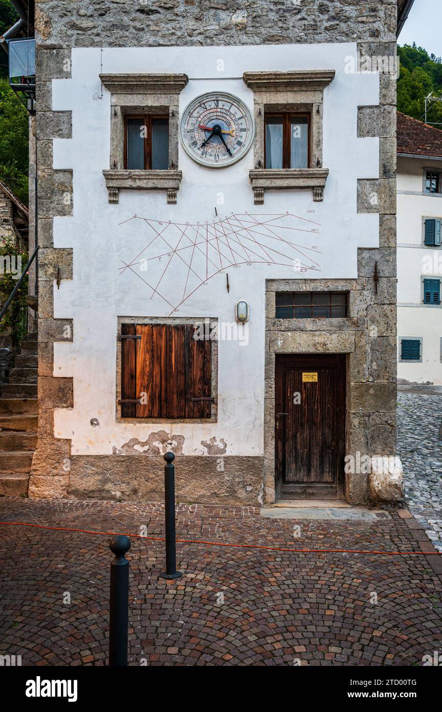 Last lights of day in the valley of time and clocks. Val Pesarina and ...