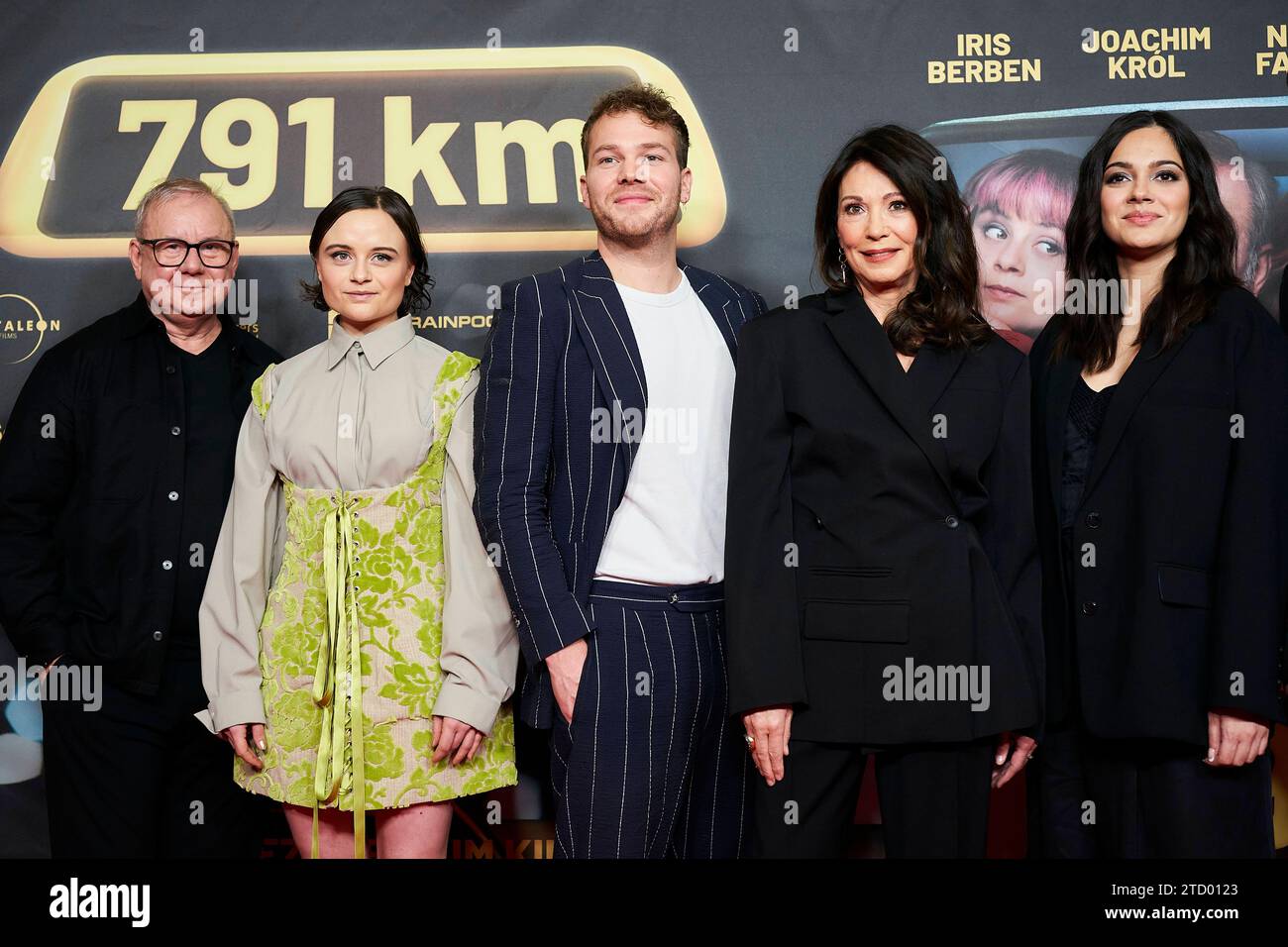 Berlin - Premiere von 791 km im Zoo Palast Joachim Krol, Lena ...