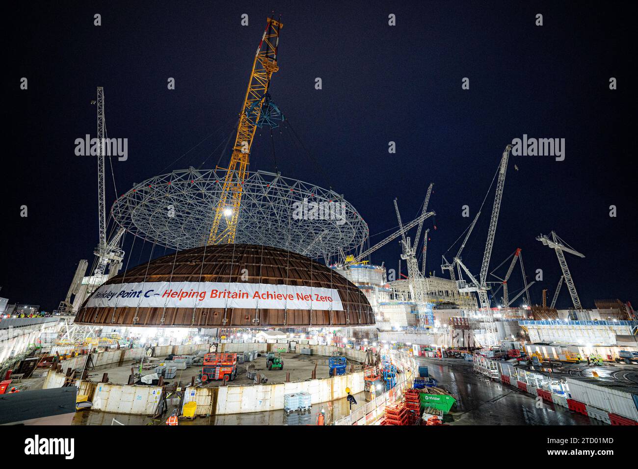 Engineering teams use the world's largest crane - Big Carl - to lift a ...