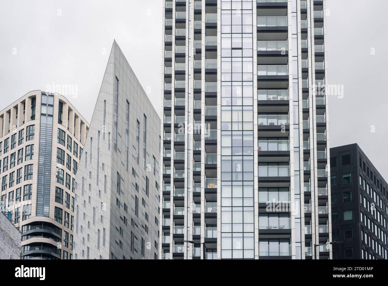 Photos of aspects of buildings and architecture in Shorehditch, Old ...