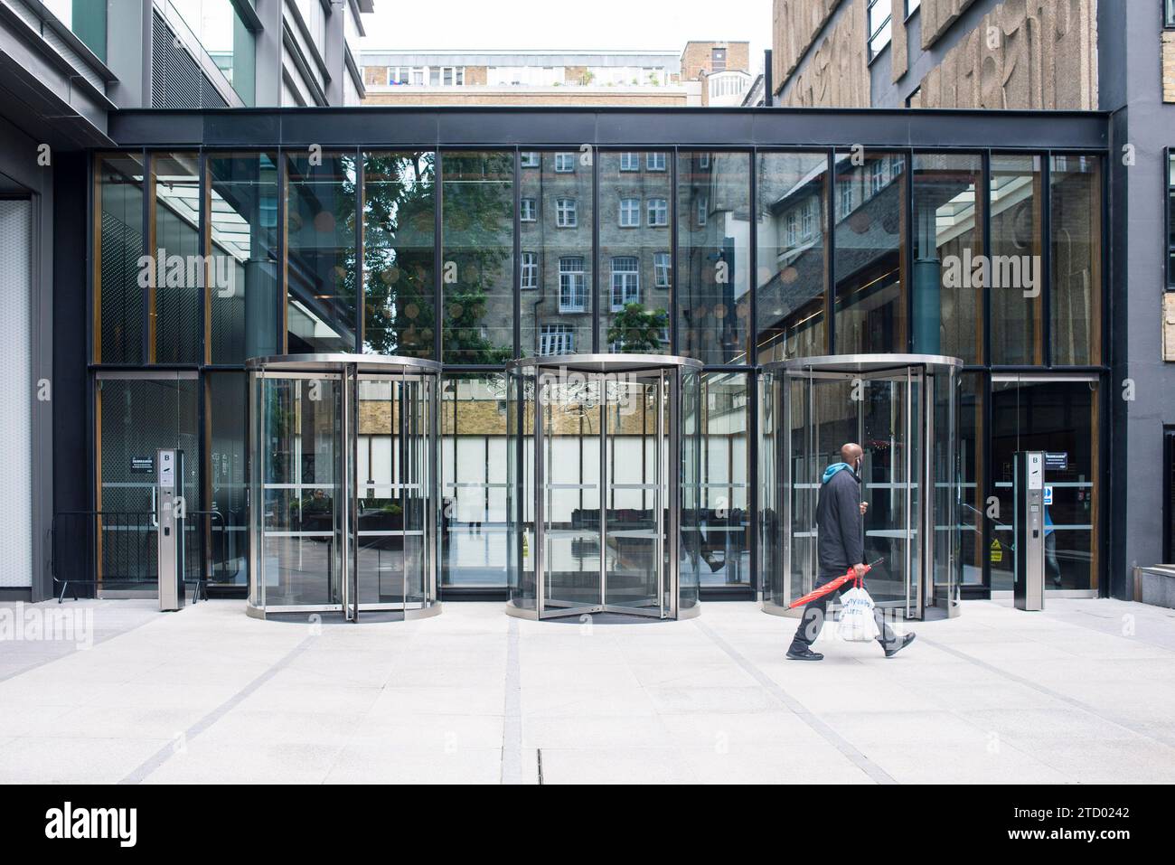 Photos of aspects of buildings and architecture in Shorehditch, Old ...