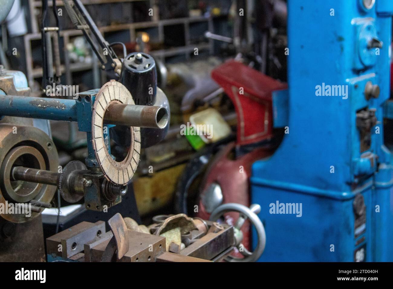 Engineering workshop hi-res stock photography and images - Alamy