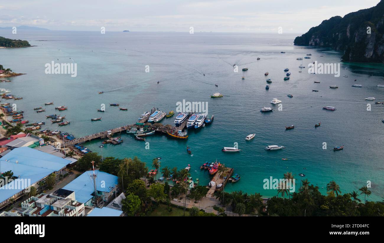 Ton sai pier hi-res stock photography and images - Alamy