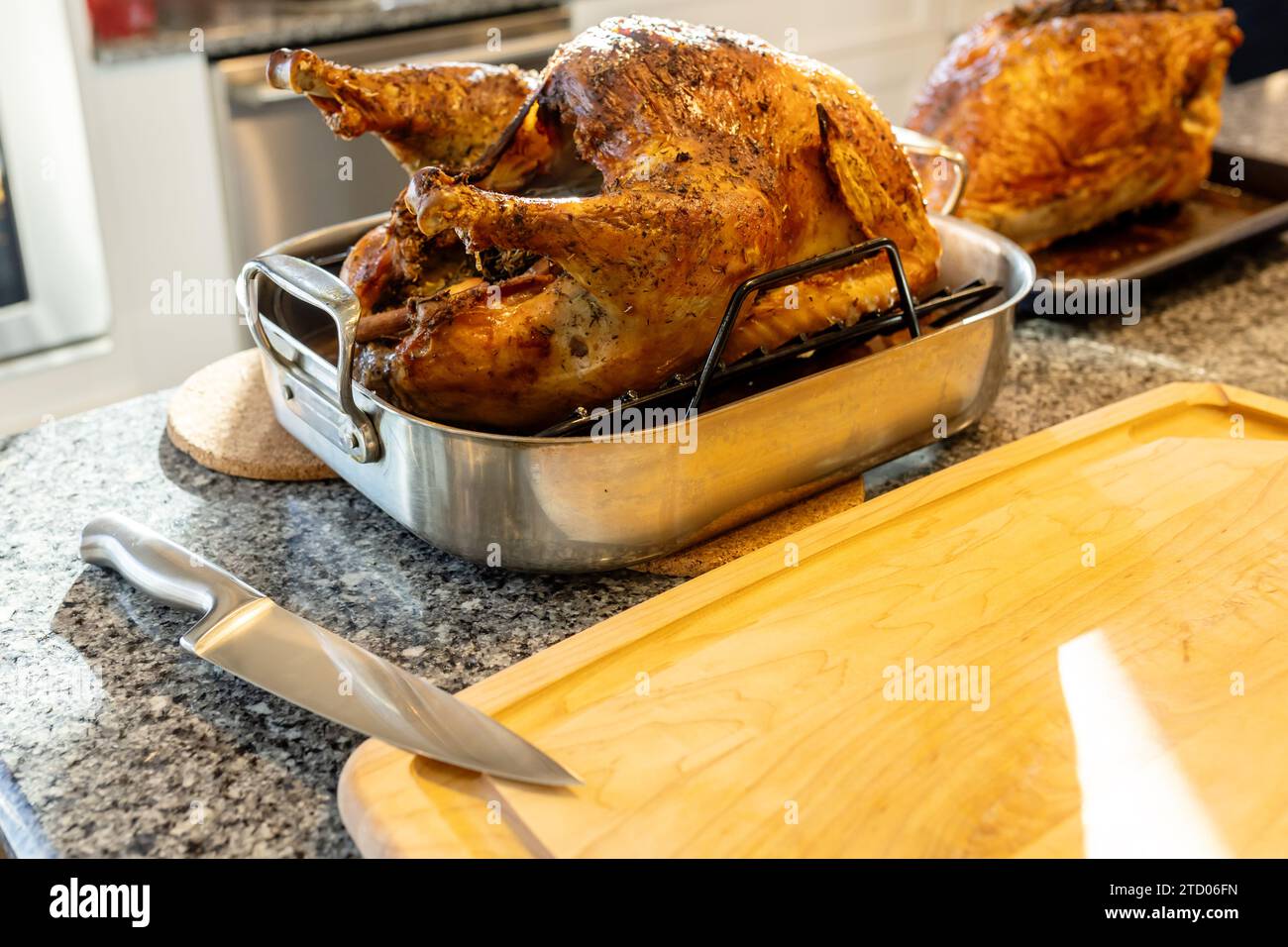 Cooked turkey ready to be carved Stock Photo - Alamy