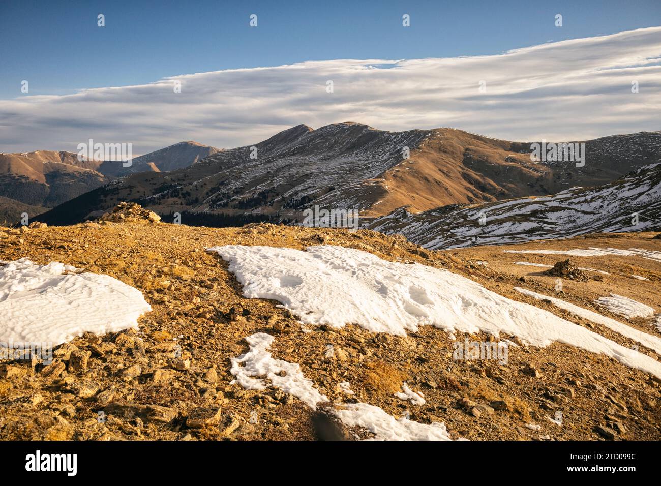 Tundra landscape tourist hi-res stock photography and images - Alamy