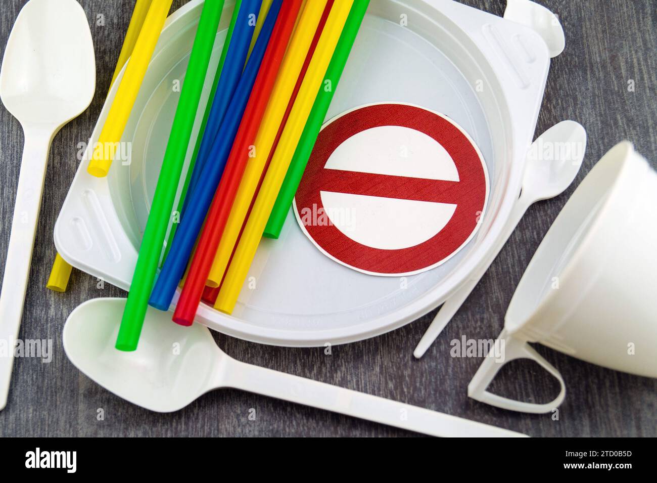 Plastic ban hi-res stock photography and images - Alamy